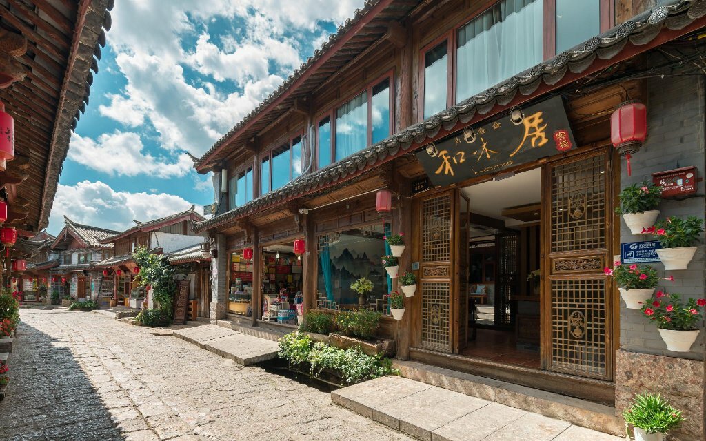 Otel He Mu Ju Inn Zhongyi Branch, Lijiang, foto