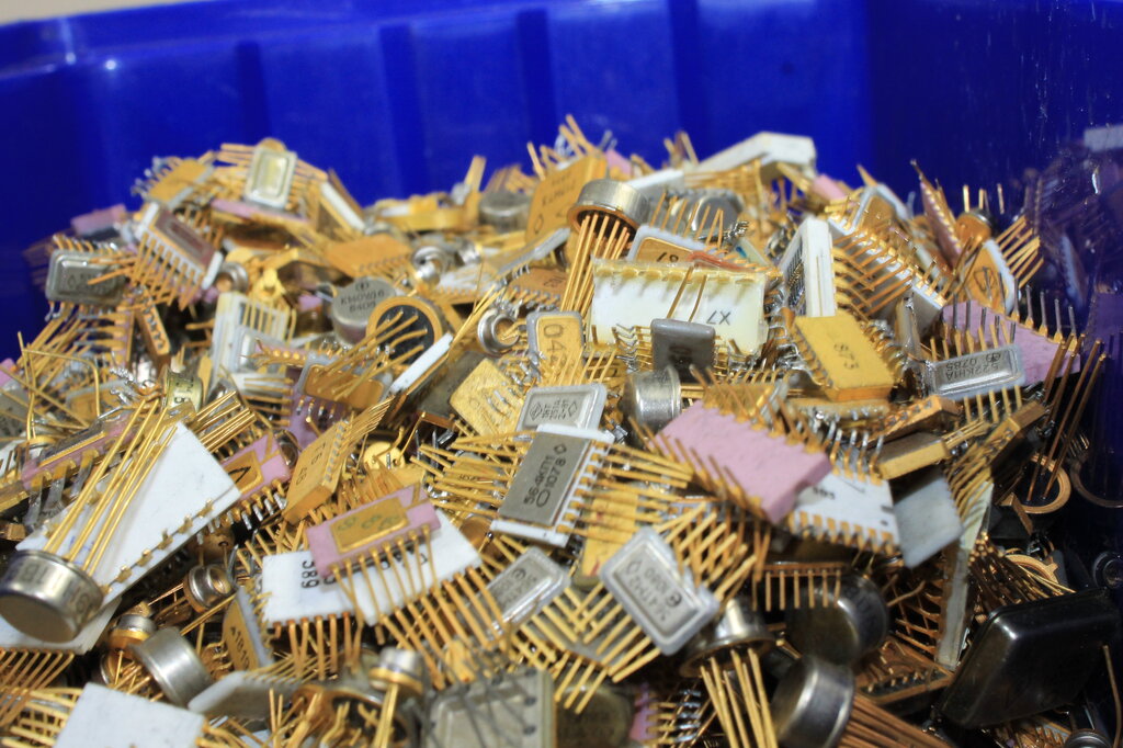 Telsiz cihazlar Sxematika, Novosibirsk, foto