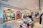 Lacoste (Rue des 3 Cailloux No:10, Amiens), giyim mağazası  Amiens'den