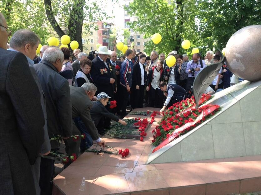 Anıt, heykel Ликвидаторам аварии на Чернобыльской АЭС, Maykop, foto