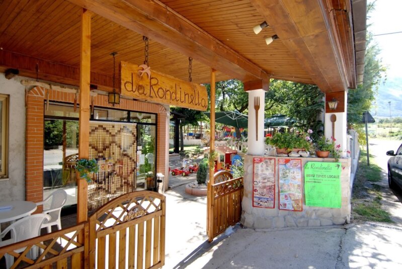 Restoran Ristorante B&b Camping Bar da Rondinella, Abruzzo, foto
