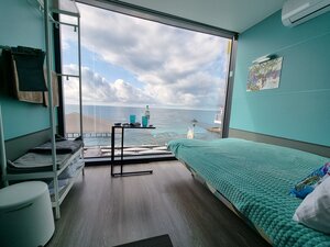 Locker Club (улица Дражинского No:31Г, Ялта), otel  Yalta'dan