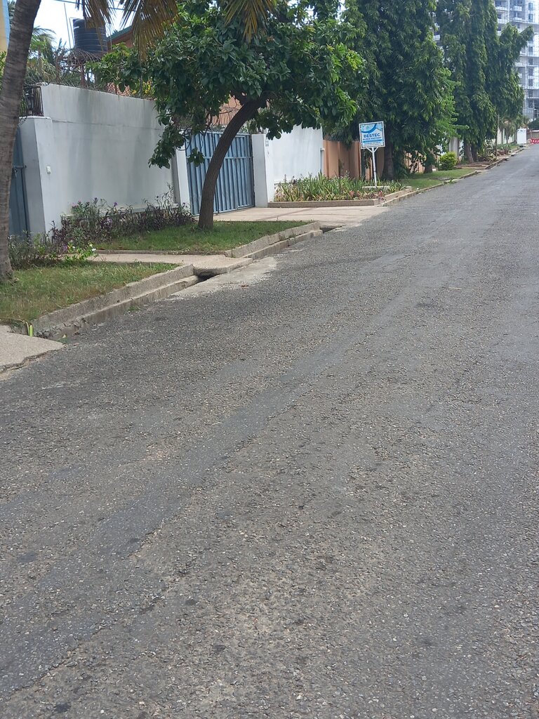 i̇nşaat malzemeleri toptan Bestec, Akra, foto