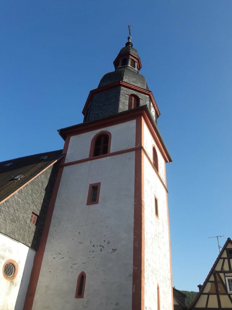 Dini dernekler Evangelische Kirche Neustadt - Evangelische Kirchengemeinde Neustadt im Odenwald, Hesse, foto