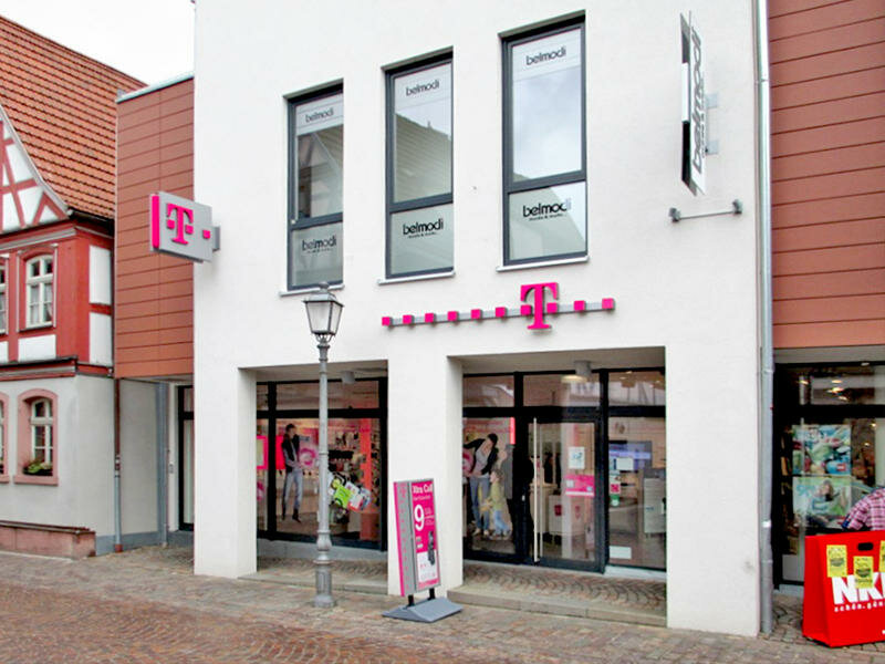 Cep telefonu ve aksesuarları satış mağazaları Telekom Shop, Bavyera, foto