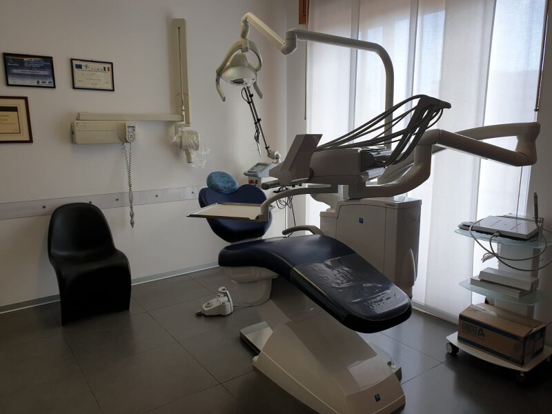 Diyet ve diyabetik ürünler Odontoiatria e Nutrizione Scarso Carla, Marella, Piergiovanni e Wanda La Novara, Sicilya, foto
