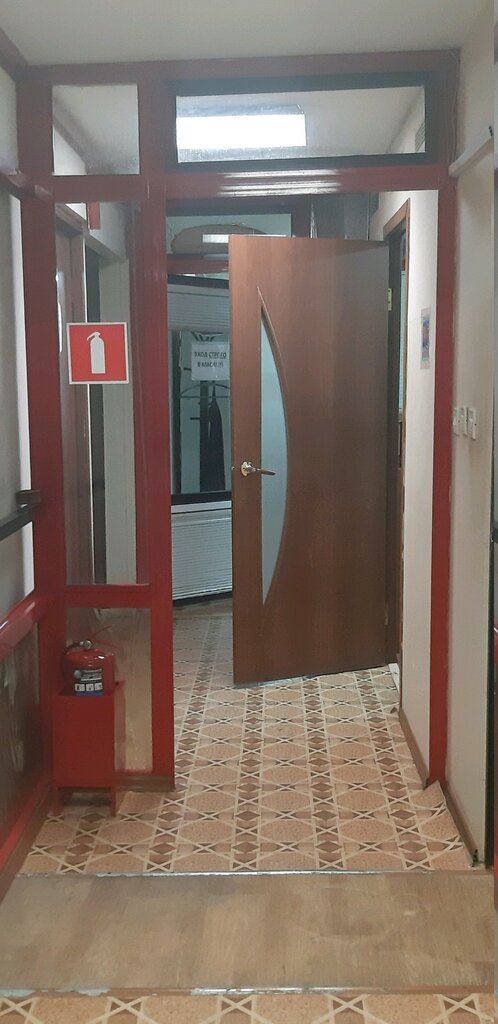 Ticari gayrimenkul alım satımı Администрация центрального рынка, Soçi, foto