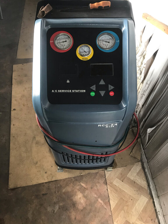 Otomobil kliması firmaları Заправка кондиционеров, Voronejskaya oblastı, foto