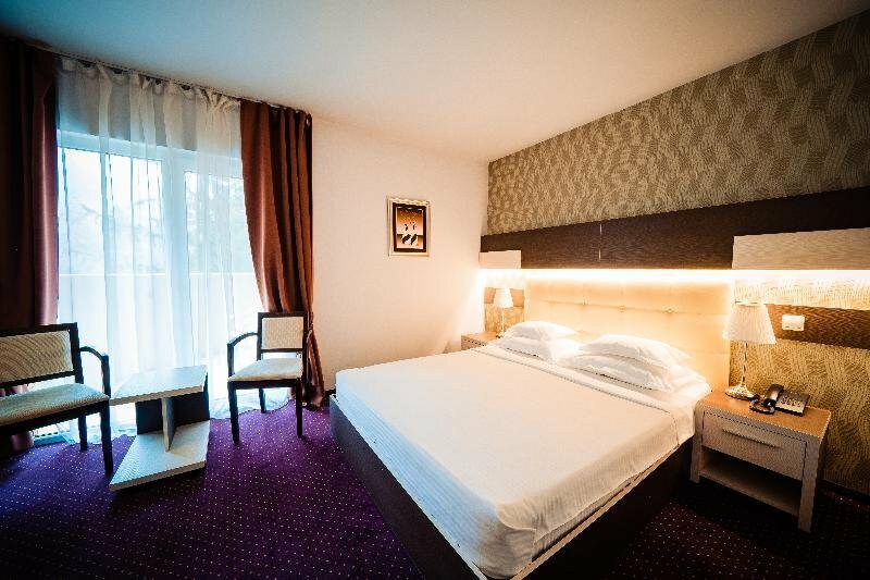 Otel Afrodita Resort & SPA, Caraş‑Severin, foto