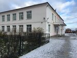 Srednyaya obshcheobrazovatelnaya shkola № 4 Mou (ulitsa Dolgikh No:69, Nevyansk), ortaokul  Nevyansk'tan