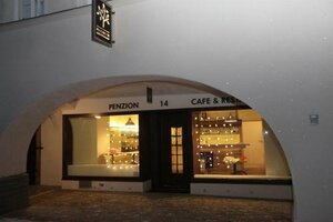 Penzion 14 (Královéhradecký kraj, Trutnov, Hostinne), otel  Hradec Kralove Bölgesi'den