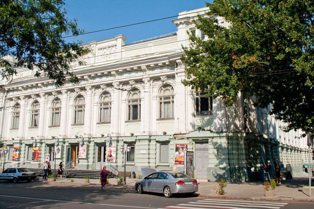 Tiyatrolar Odessky akademichesky Ukrainsky muzykalno-dramatichesky teatr im. V. Vasilko, Odesa, foto