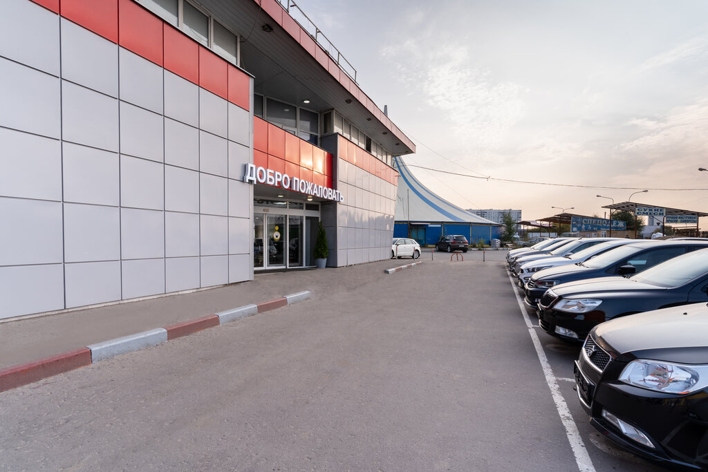Otomobil satış galerileri Aster Avto, Moskova, foto