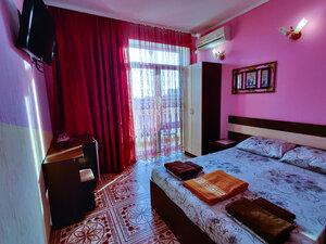 Marmalade (Serebryanaya ulitsa No:1Б, selo Vityazevo), otel  Krasnodarski krayından