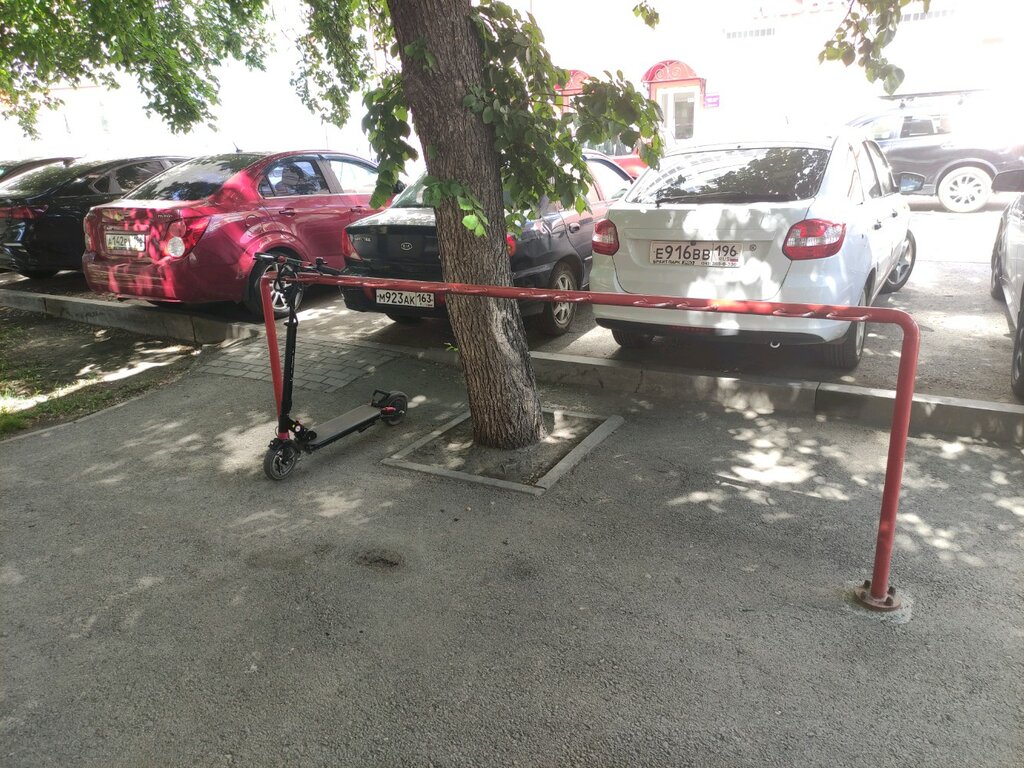 Bisiklet park yerleri Bicycle parking, Yekaterinburg, foto