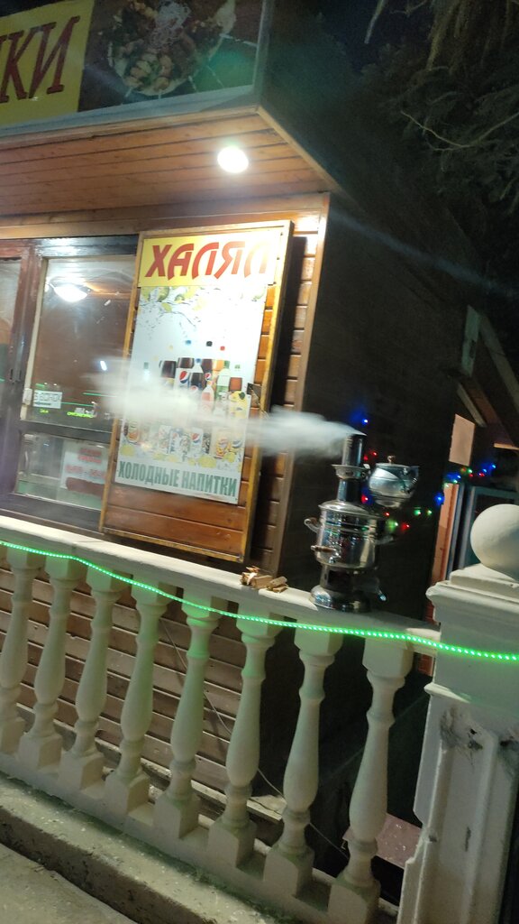 Kafe Куры на углях, шашлыки, Dağıstan, foto