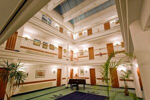 Hotel Kaiserhof (Brandenburg, Oder-Spree, Fürstenwalde, Friedrich-Engels-Straße), otel  Furstenwalde'den