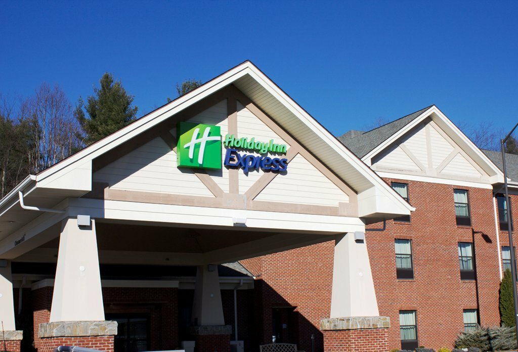 Otel Holiday Inn Express West Jefferson, Kuzey Carolina Eyaleti, foto