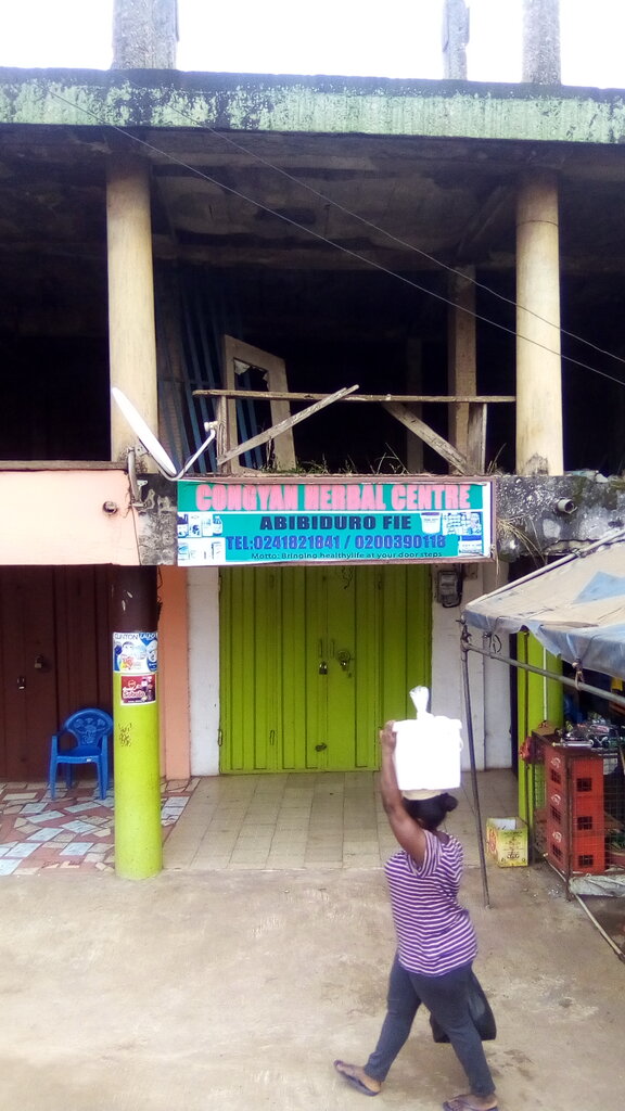 Eczaneler Congyan herbal center, Kumasi, foto