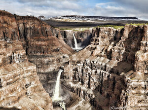 Тальниковый водопад (Krasnoyarsk Territory, mezhselennyye territorii Evenkiyskogo munitsipalnogo rayona), şelale  Krasnoyarski krayından