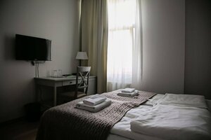 Kurgo Villa Hotell (80012 爱沙尼亚派爾努縣派尔努, Papli 13), otel  Pjarnu'dan