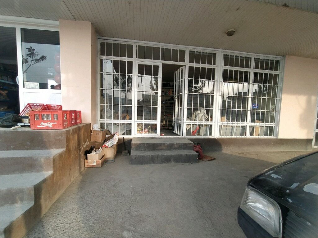 Otomobil yedek parçaları Auto Parts Store, Andican, foto