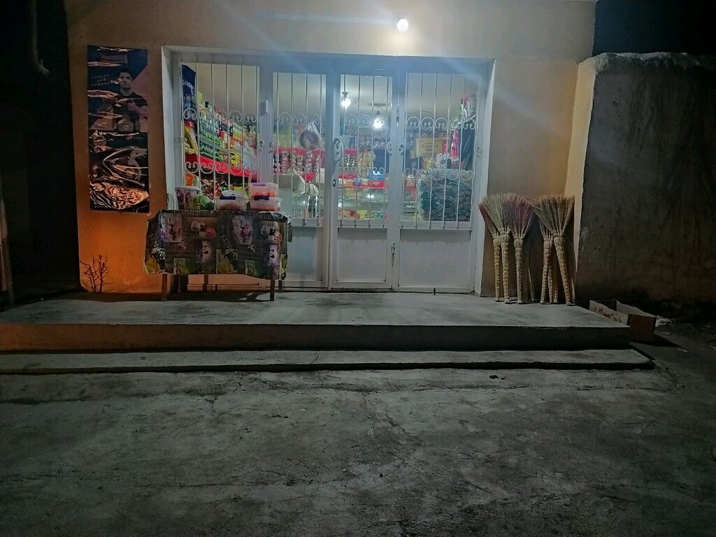 Market Grocery Store, Andican eyaleti, foto