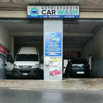 Autolavaggio da Giulio Car Wash (Sicily, Ragusa, Via Modica Sorda, 156), oto yıkama  Sicilya'dan