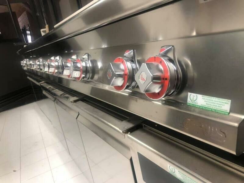 Kiralama noktası Attrezzature Laprima, Sardunya, foto