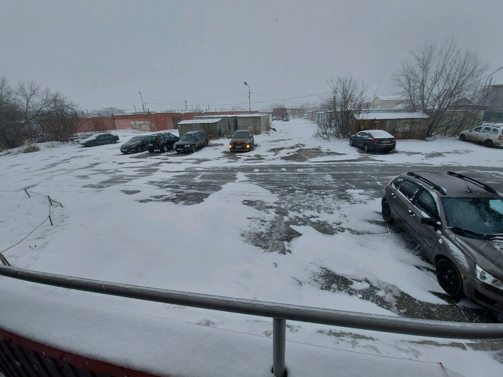 Otoparklar Парковка, Omsk, foto