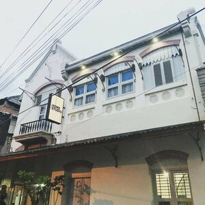 Spiegel Home Studio (Central Java, Semarang, Jalan Taman Srigunting), otel  Semarang'dan