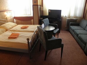 Hotel U Branky (Plzeňský kraj, Tachov, Stribro), otel  Stribro'dan