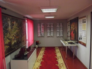 Unnamed Height Military History Museum (Kaluga Region, Kuybyshevskiy rayon, selskoye poseleniye Vysokoye, derevnya Novyye Kholmy), müzeler ve sanat galerileri  Kalujskaya oblastından