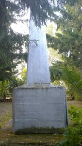 Воинам, павшим в годы Великой Отечественной войны (Omsk Region, Ust-Ishimskiy rayon, selo Utuskun), anıt, heykel  Omskaya oblastından