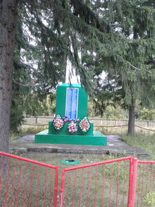 Памяти погибших (Omsk Region, Muromtsevskiy rayon, selo Nizovoye), anıt, heykel  Omskaya oblastından