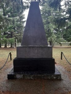 Никто не забыт, ничто не забыто (Omsk Region, Ust-Ishimskiy rayon, selo Yarkovo), anıt, heykel  Omskaya oblastından