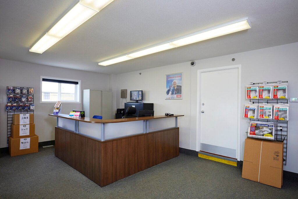 Karavan Access Storage - Essex, Ontario, foto