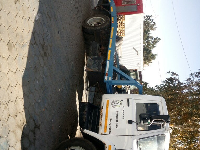 Çekici hizmeti Evakuator legkovykh avto, Kamyşin, foto