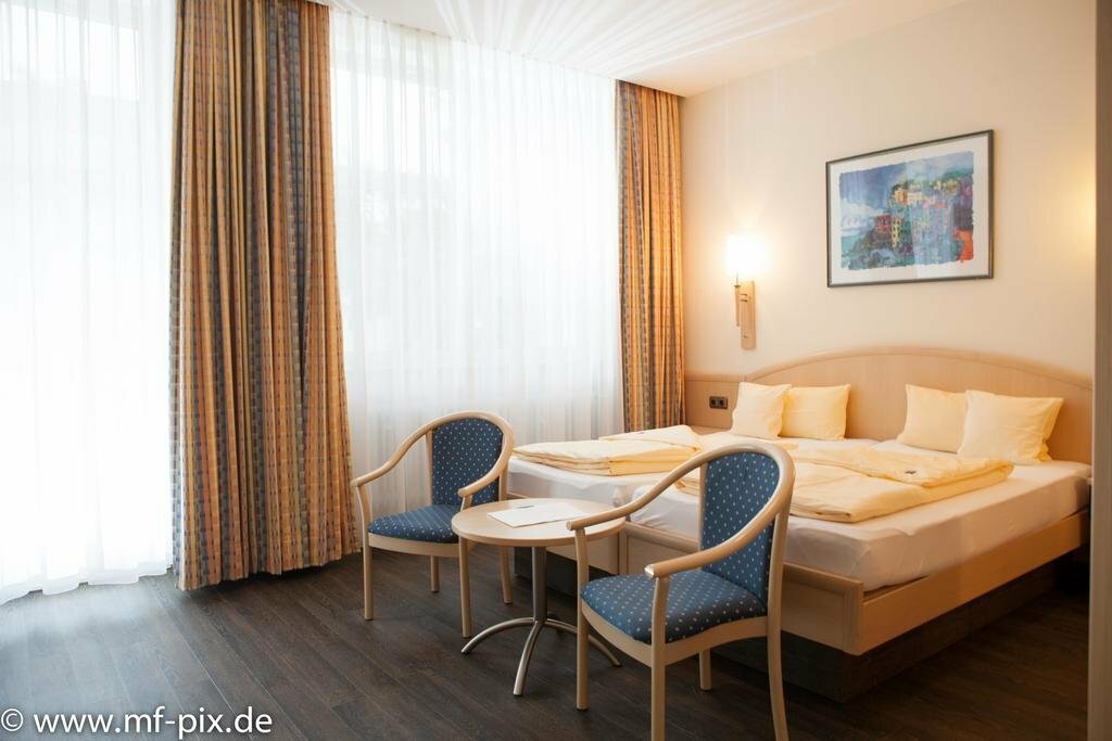 Otel Hotel Vier Jahreszeiten, Bavyera, foto