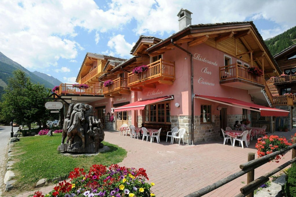 Otel Camere Hostellerie HibOu, Aosta Vadisi, foto