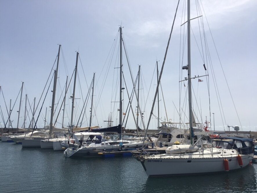 Tekne, kayık, yat Marina Santa Cruz, Santa Cruz de Tenerife, foto
