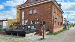 Restaurant and Guesthouse Klabautermann (Speicherstraße No:24, Pingelshagen), restoran  Schwerin'den