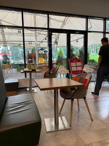 Mgrillcafe (Moscow Region, Domodedovo, M-4 Don, 56-y kilometr), kafe  Moskova ve Moskovskaya oblastından