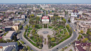 Театральный сквер (Мariupol, Teatralnyi skver), meydan  Mariupol'dan