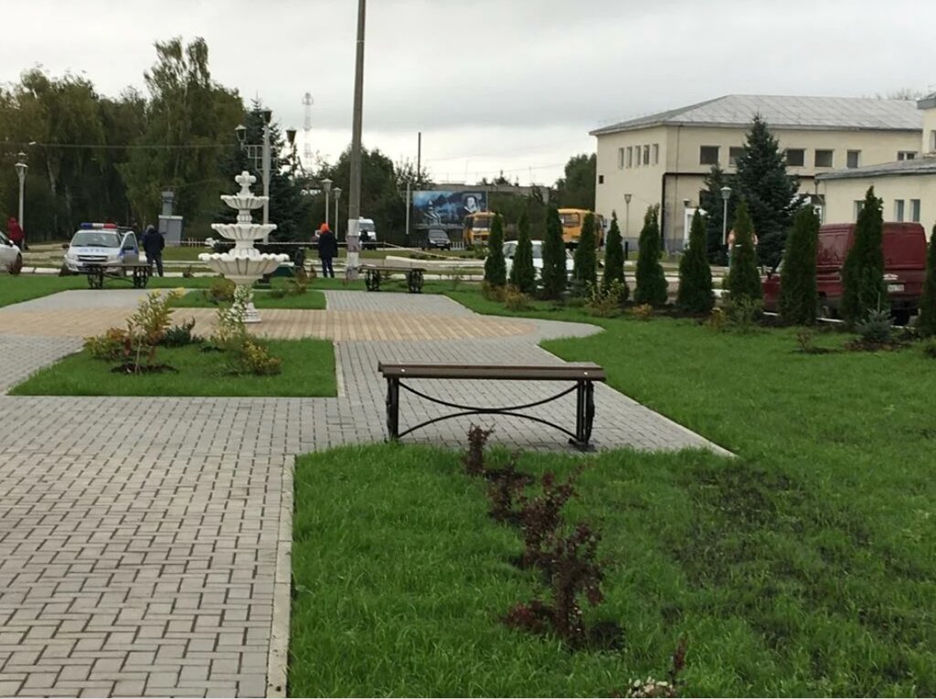 Park, sokak heykeli Французский фонтан, Nijegorodskaya oblastı, foto