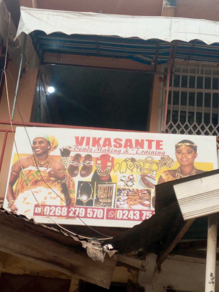 Giyim mağazası Vikasante, Dünya, foto