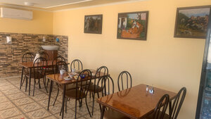 Хутор Павлова (Шоссейная улица No:23, село Луговое), kafe  Kırım Cumhuriyeti'nden