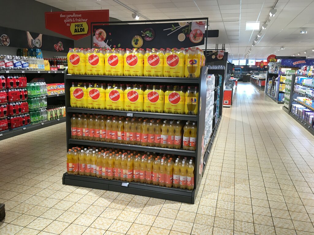 i̇ndirim ve fırsat sistemleri Aldi Suisse, Valais, foto