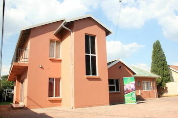 Otel Pmk Lodge, , foto