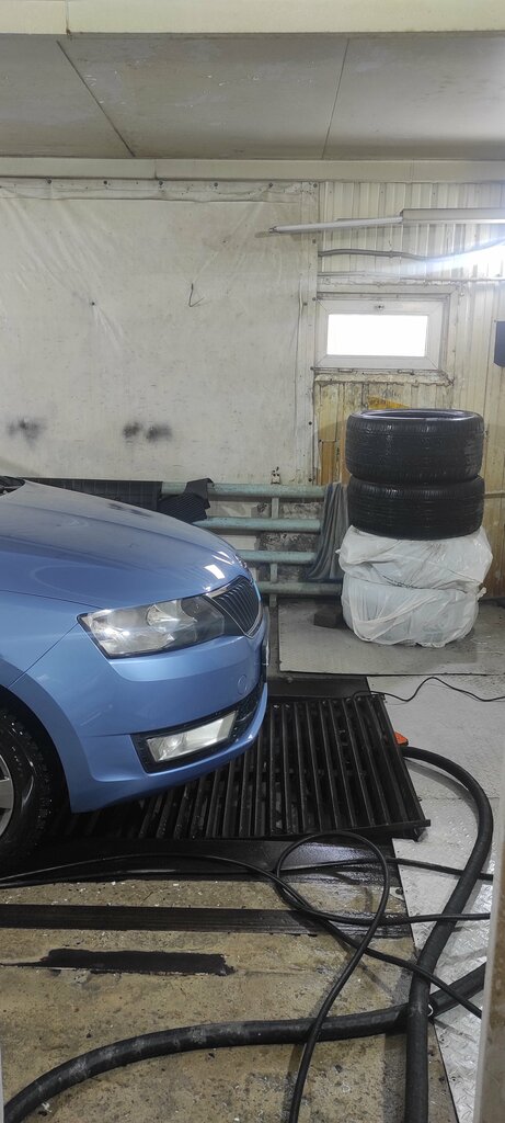 Oto yıkama АЗС Нефто, Novy Urengoy, foto